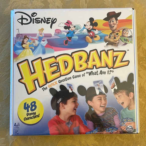 Spin Master, Disney | Toys | Disney Hedbanz Game By Spin Master New In ...